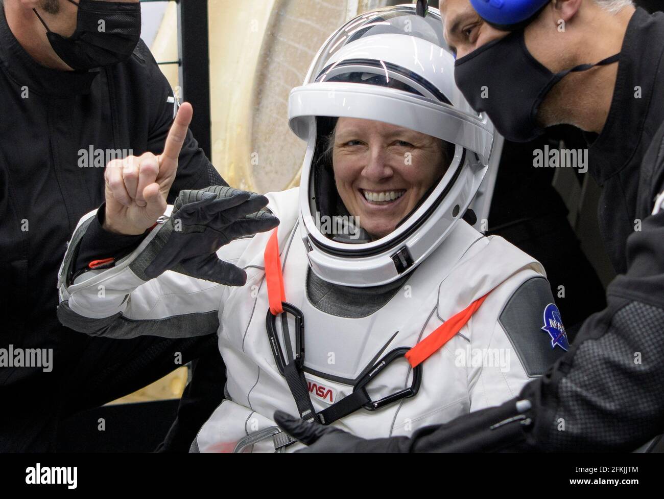 Spacex shannon recovery ship hi-res stock photography and images - Alamy