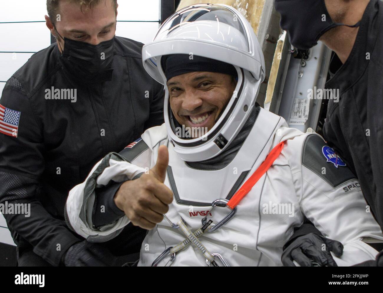 Spacex shannon recovery ship hi-res stock photography and images - Alamy