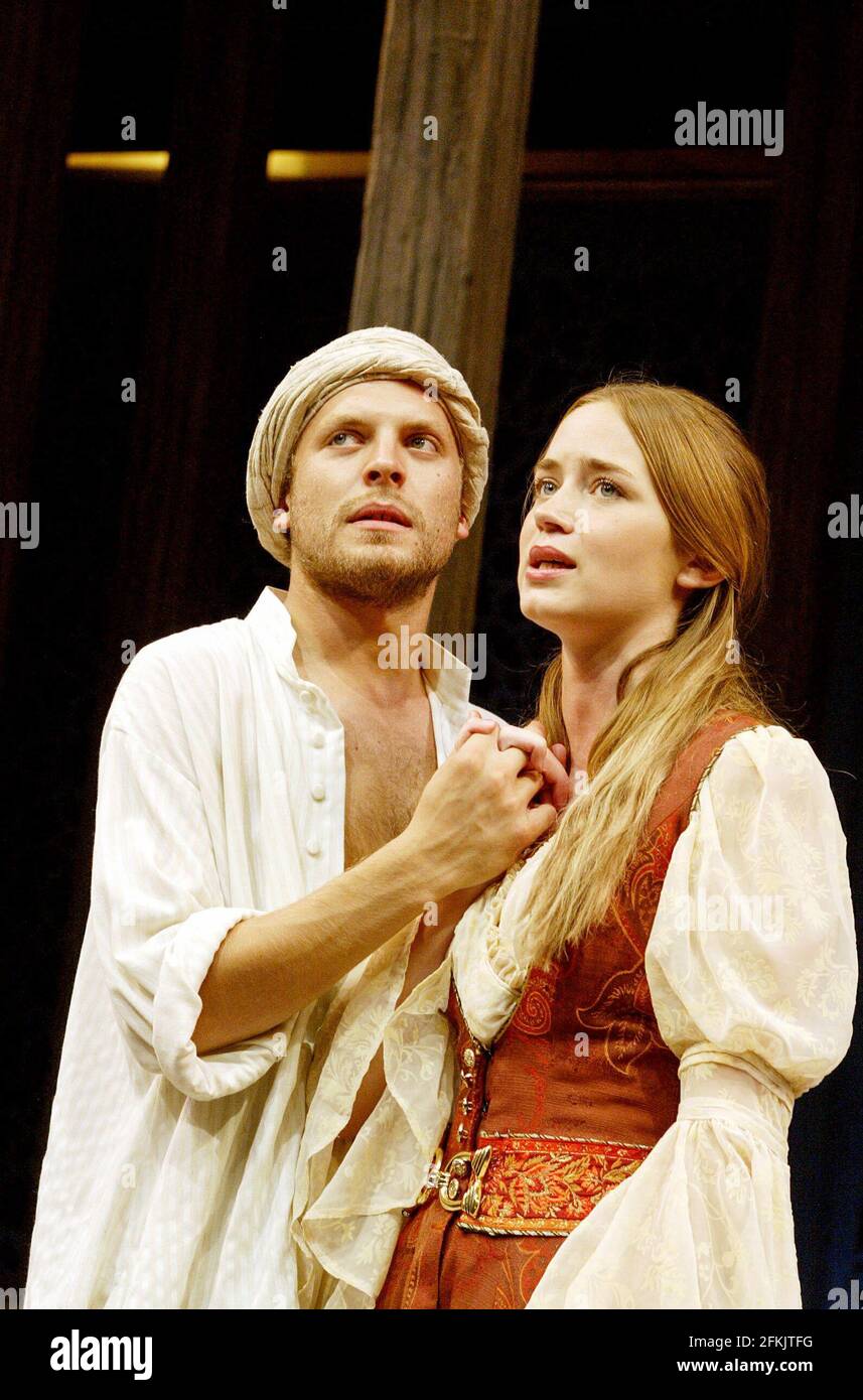 Lex Shrapnel (Romeo), Emily Blunt (Juliet) in ROMEO AND JULIET by ...