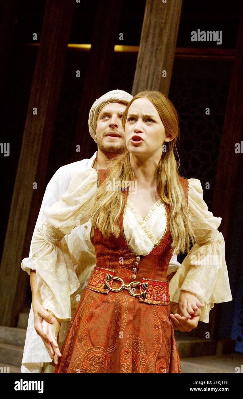 Lex Shrapnel (Romeo), Emily Blunt (Juliet) in ROMEO AND JULIET by ...