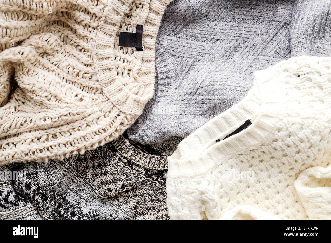 Oversized pullover hi-res stock photography and images - Alamy