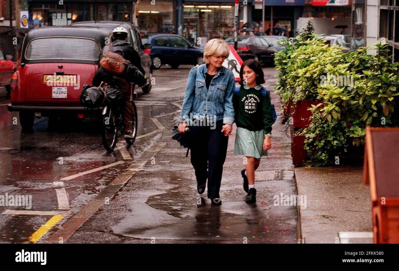 Walking home from The Cavendish school in Camden, Anna Silman (9) with ...