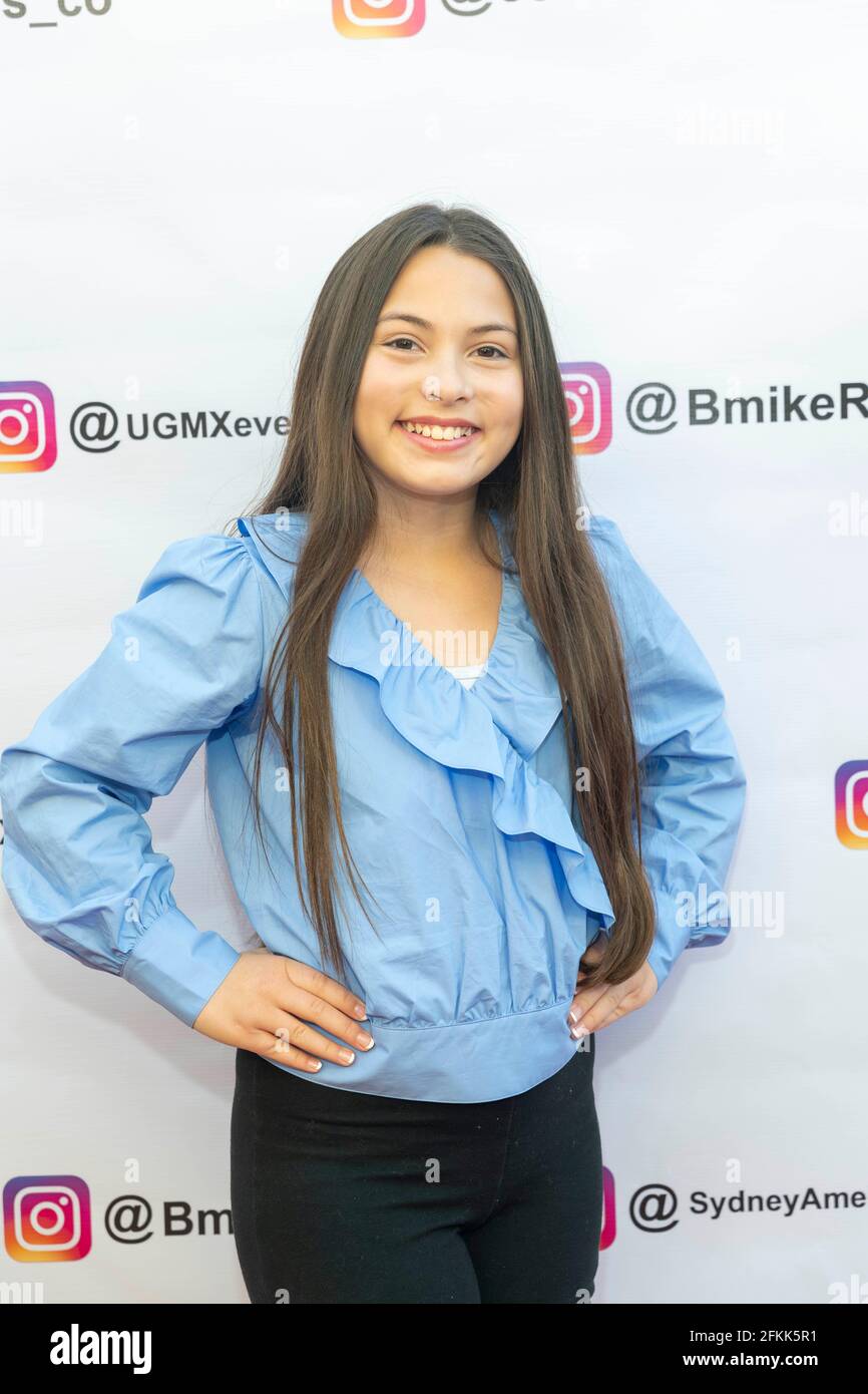 Reese Warren attends Young Hollywood Social Media Industry Party at ...