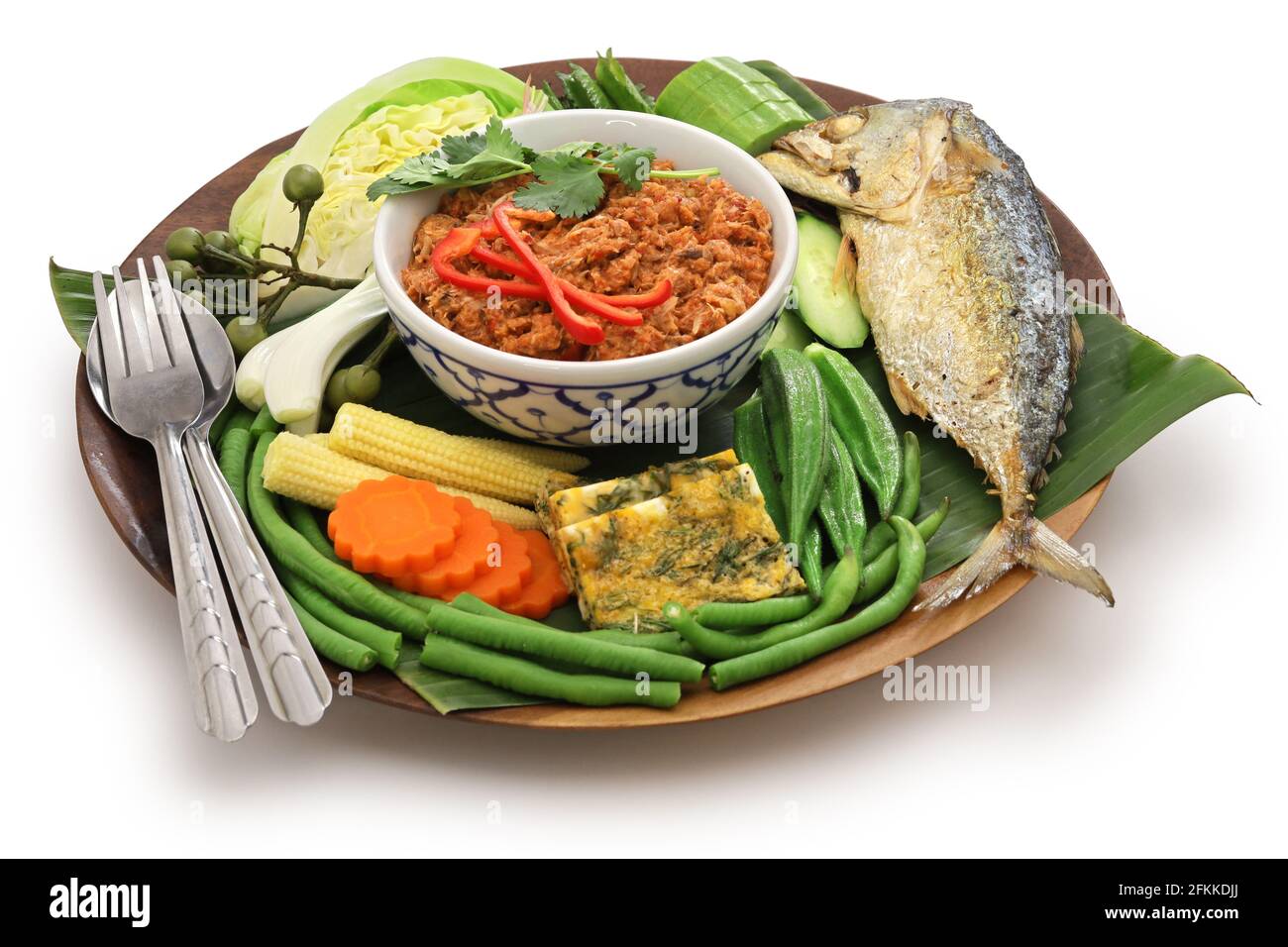 nam phrik pla thu ; vegetables with short mackerel dipping paste , thai ...