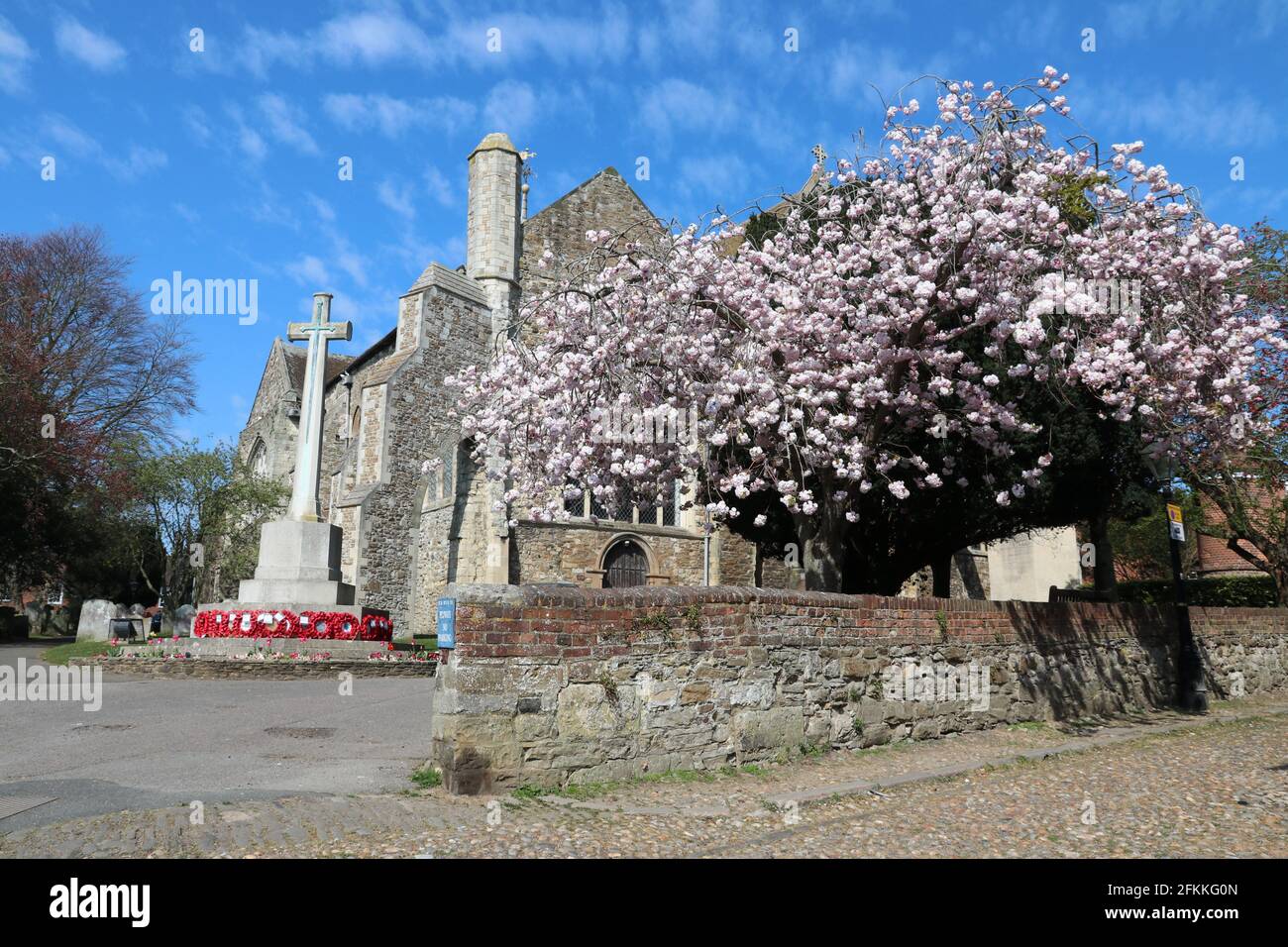 THE BEAUTIFUL AND ANCIENT CINQUE PORT TOWN OF RYE IN EAST SUSSEX Stock ...