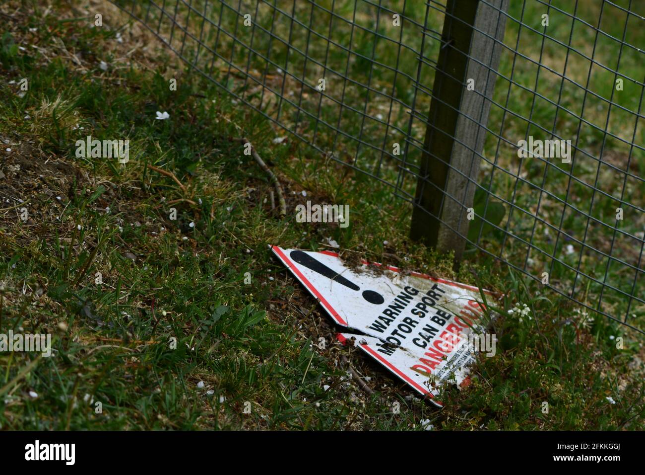 Fallen Danger Motor Sport Warning Sign Stock Photo - Alamy
