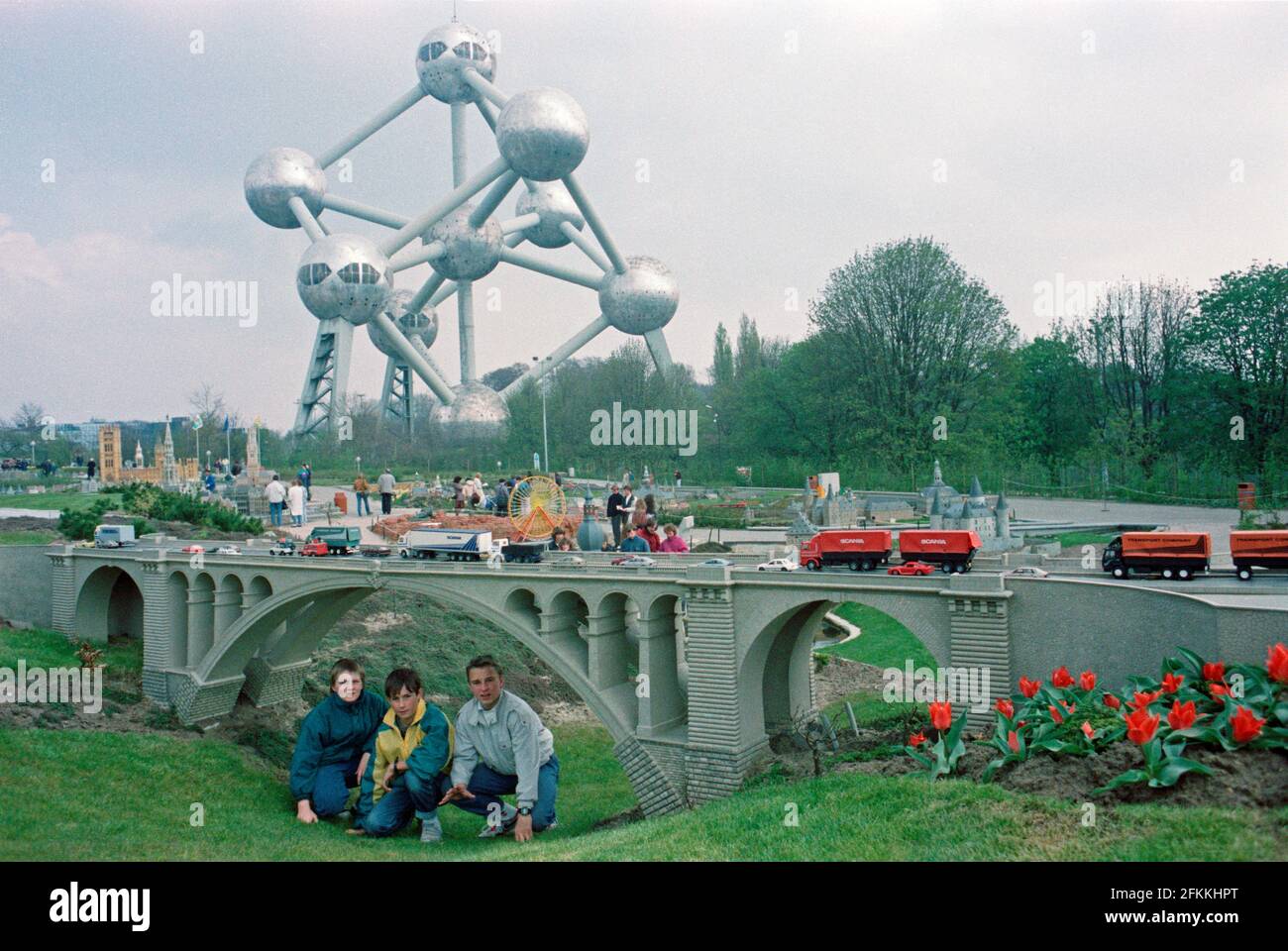 Motorway building 1990s hi-res stock photography and images - Alamy