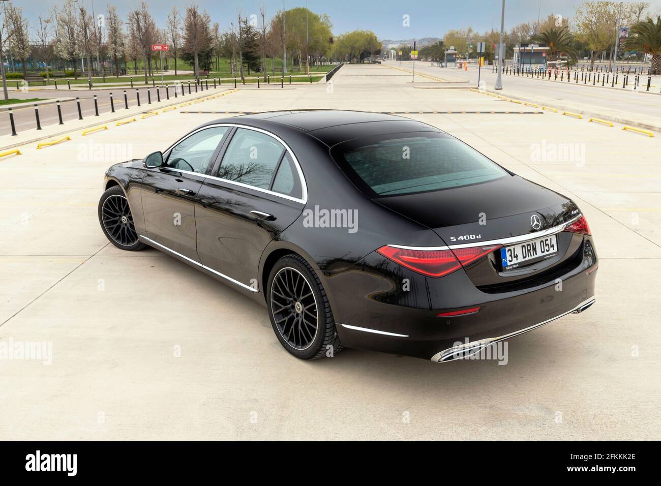 Mercedes-Benz S-Class is a series of luxury flagship vehicles produced ...