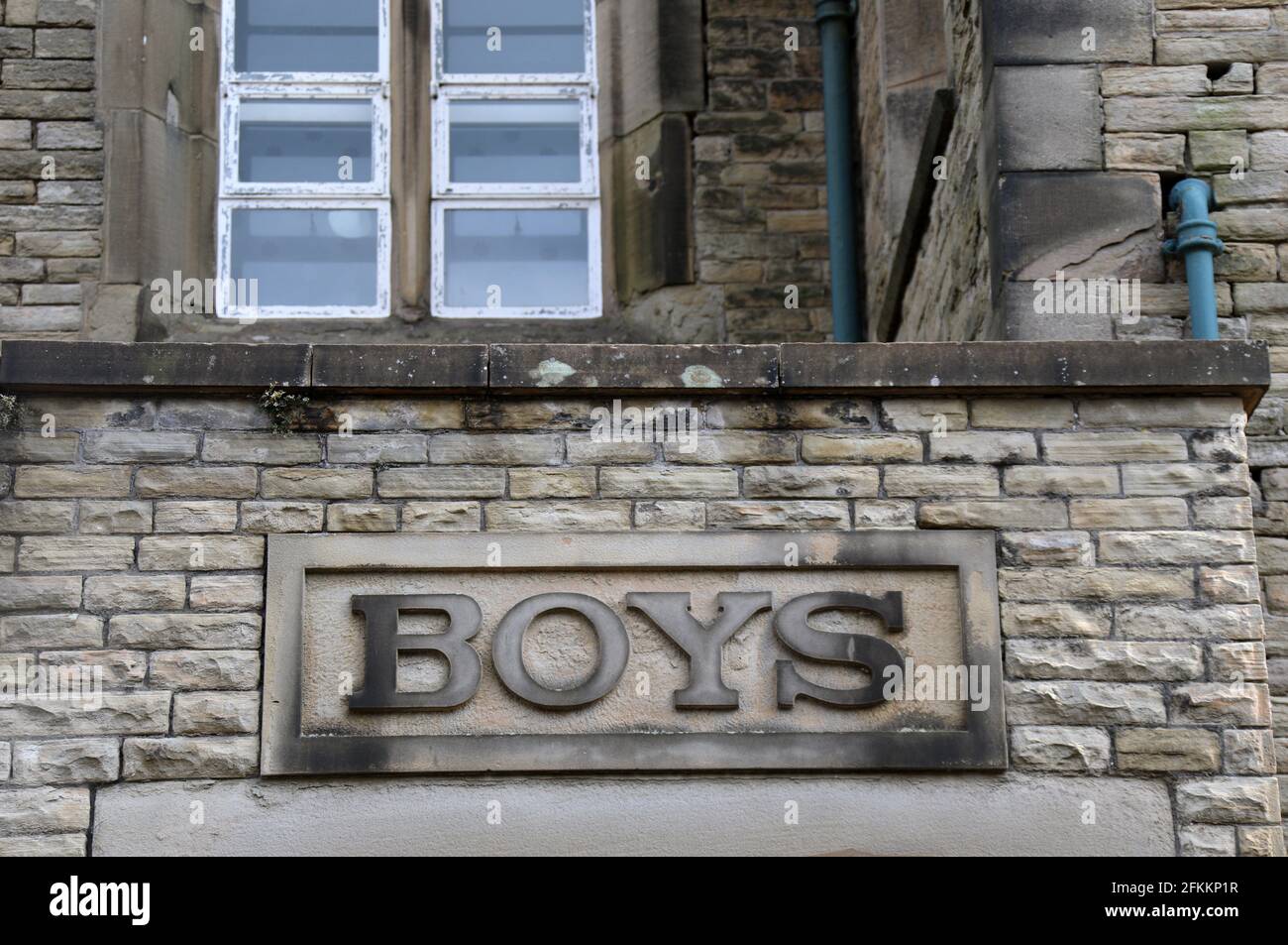 Boys school sign entrance hi-res stock photography and images - Alamy