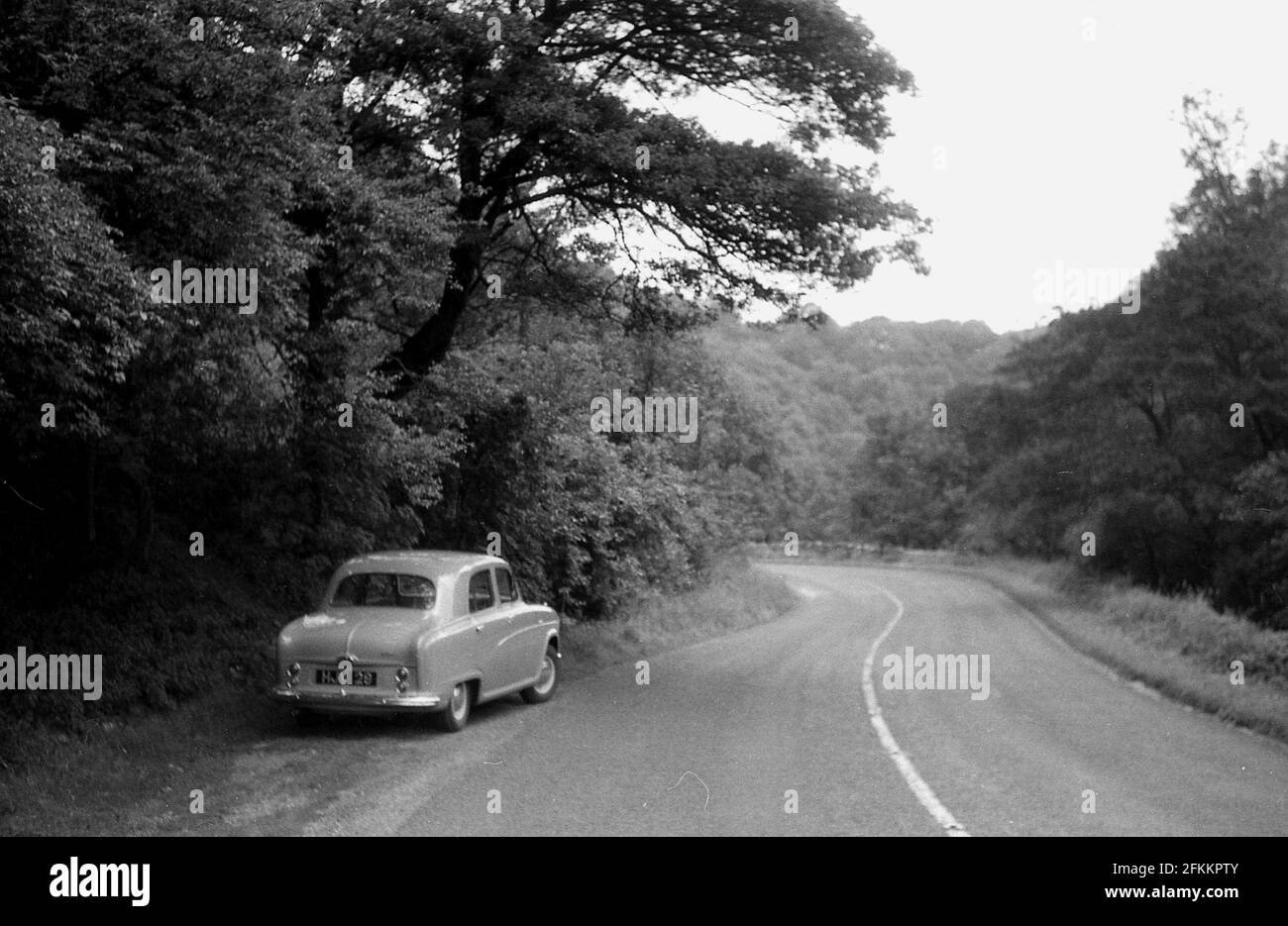 1950s austin cambridge hi-res stock photography and images - Alamy