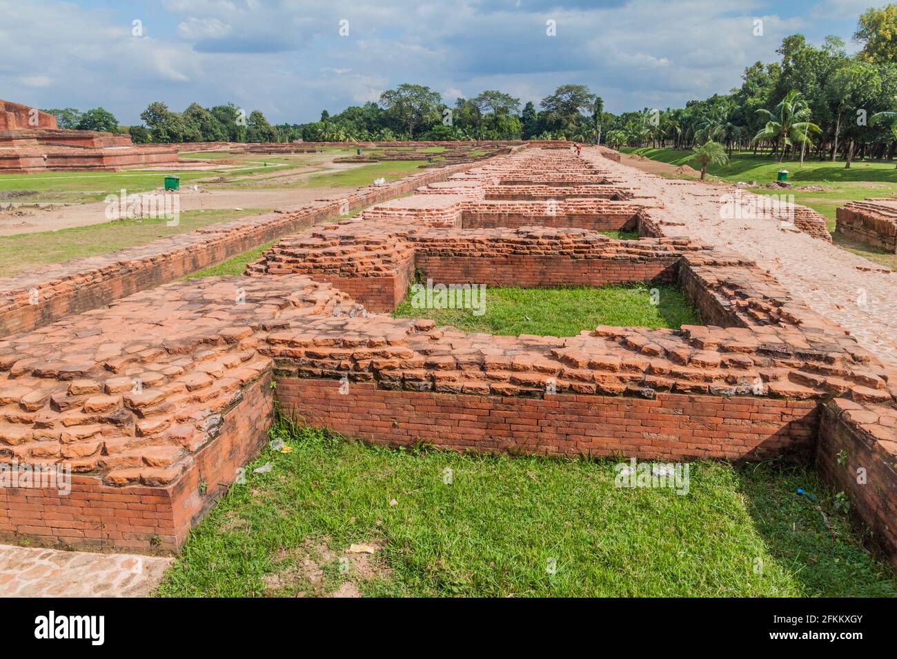 Somapuri Vihara Somapura Mahavihara , ruins of Buddhist monastic ...