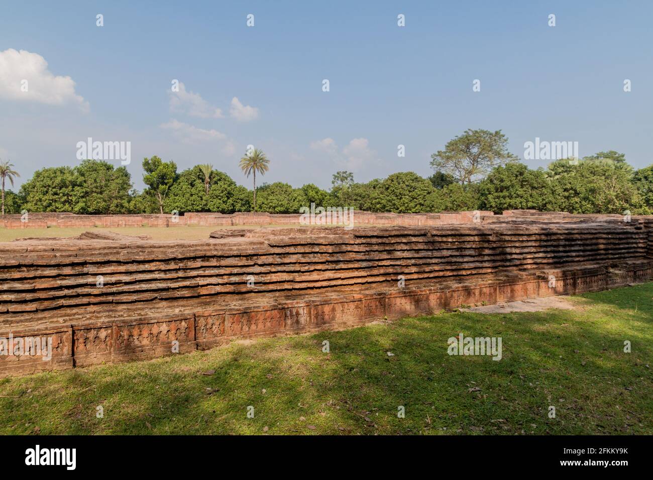 Bangladesh school building hi-res stock photography and images - Alamy
