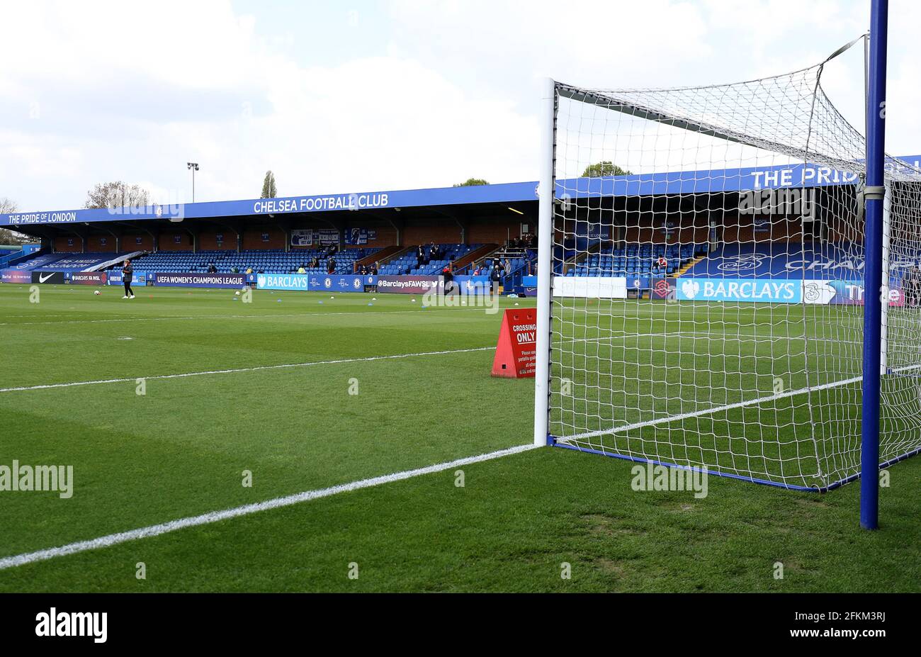 Kingsmeadow stadium hi-res stock photography and images - Alamy