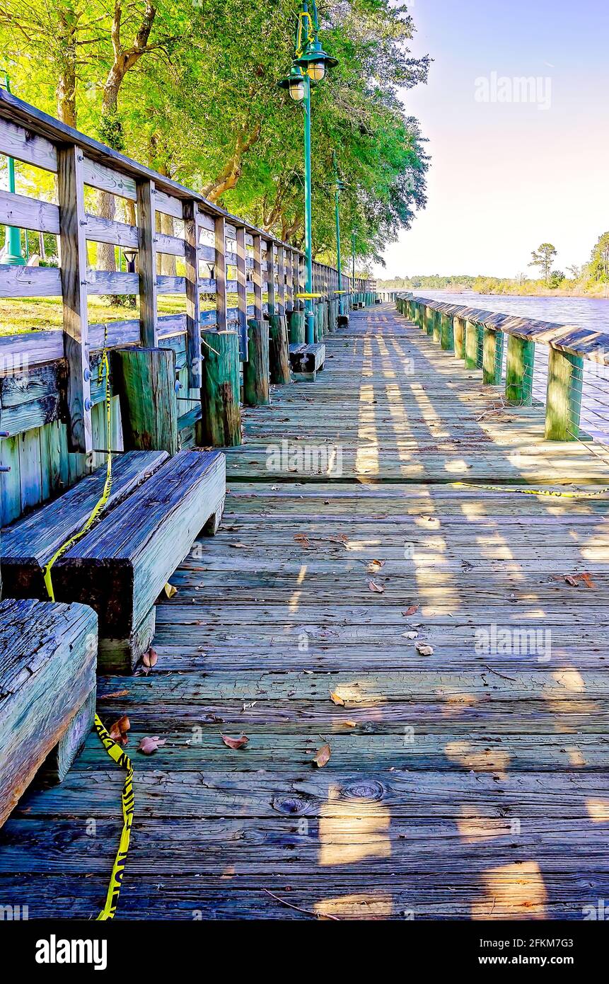 Moss point boardwalk hi-res stock photography and images - Alamy