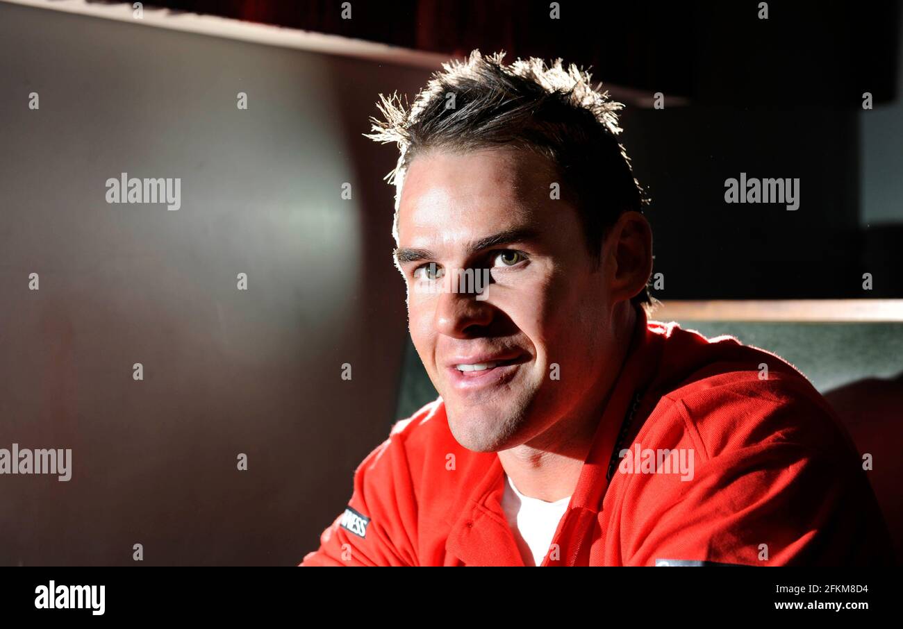 Lee Byrne Wales Rugby High Resolution Stock Photography and Images - Alamy