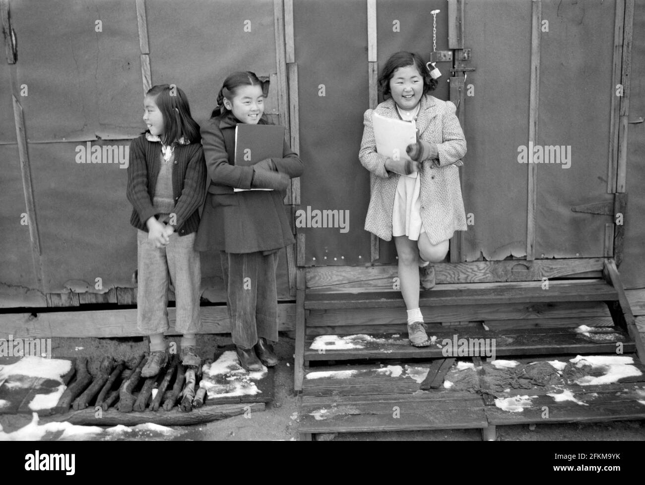 Three Smiling School Children, Manzanar Relocation Center, California ...