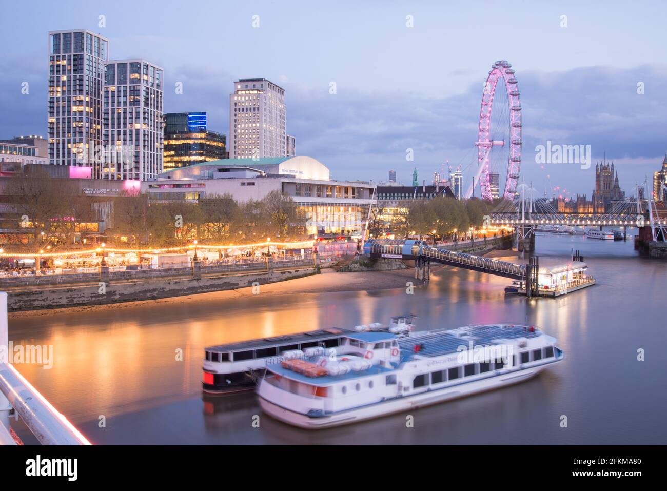 Southbank Place Riverside Shell Centre London Eye Stock Photo - Alamy