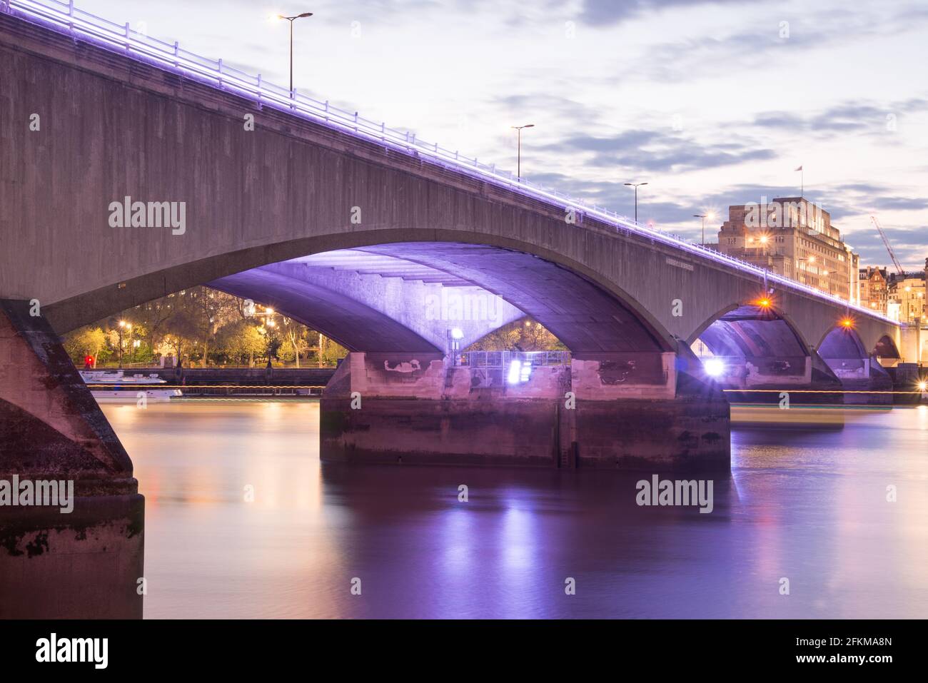 Five span structure hi-res stock photography and images - Alamy