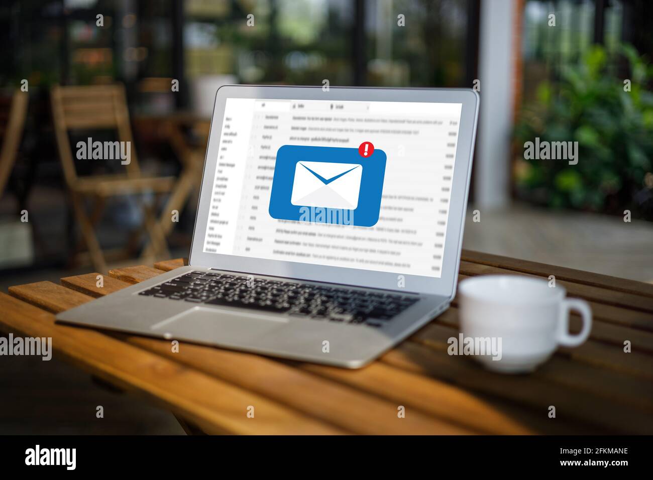Mail Communication Connection message to mailing contacts phone Global ...