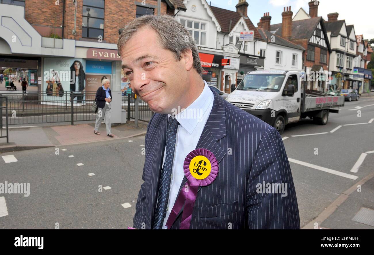 NIGEL FARAGE THE LEADER OF UKIP CAMPAIGNING IN CATERHAM SURREY TODAY ...