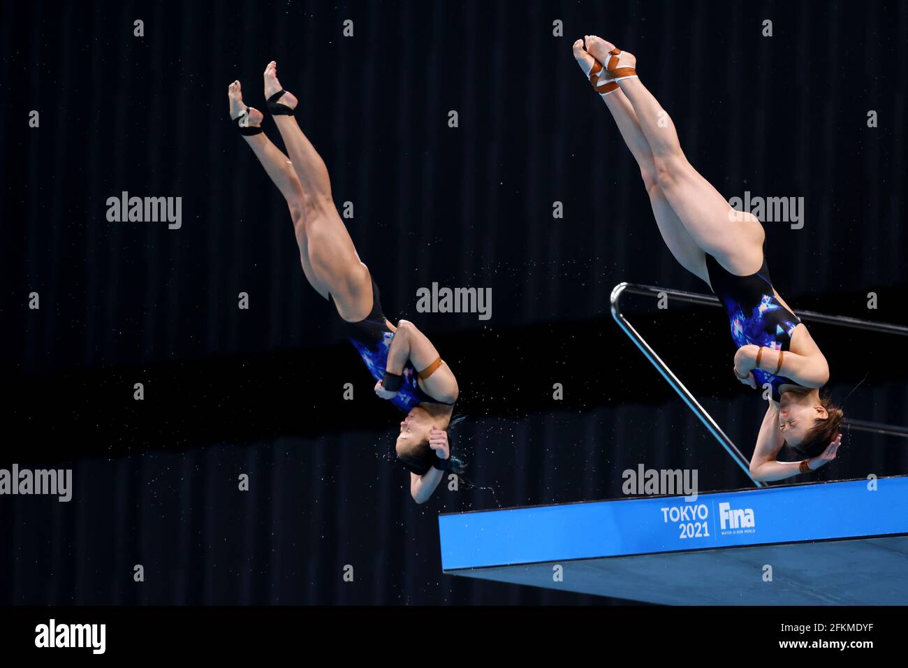 Tokyo Women's 10m synchronised Final at Tokyo Aquatics Centre, Tokyo ...