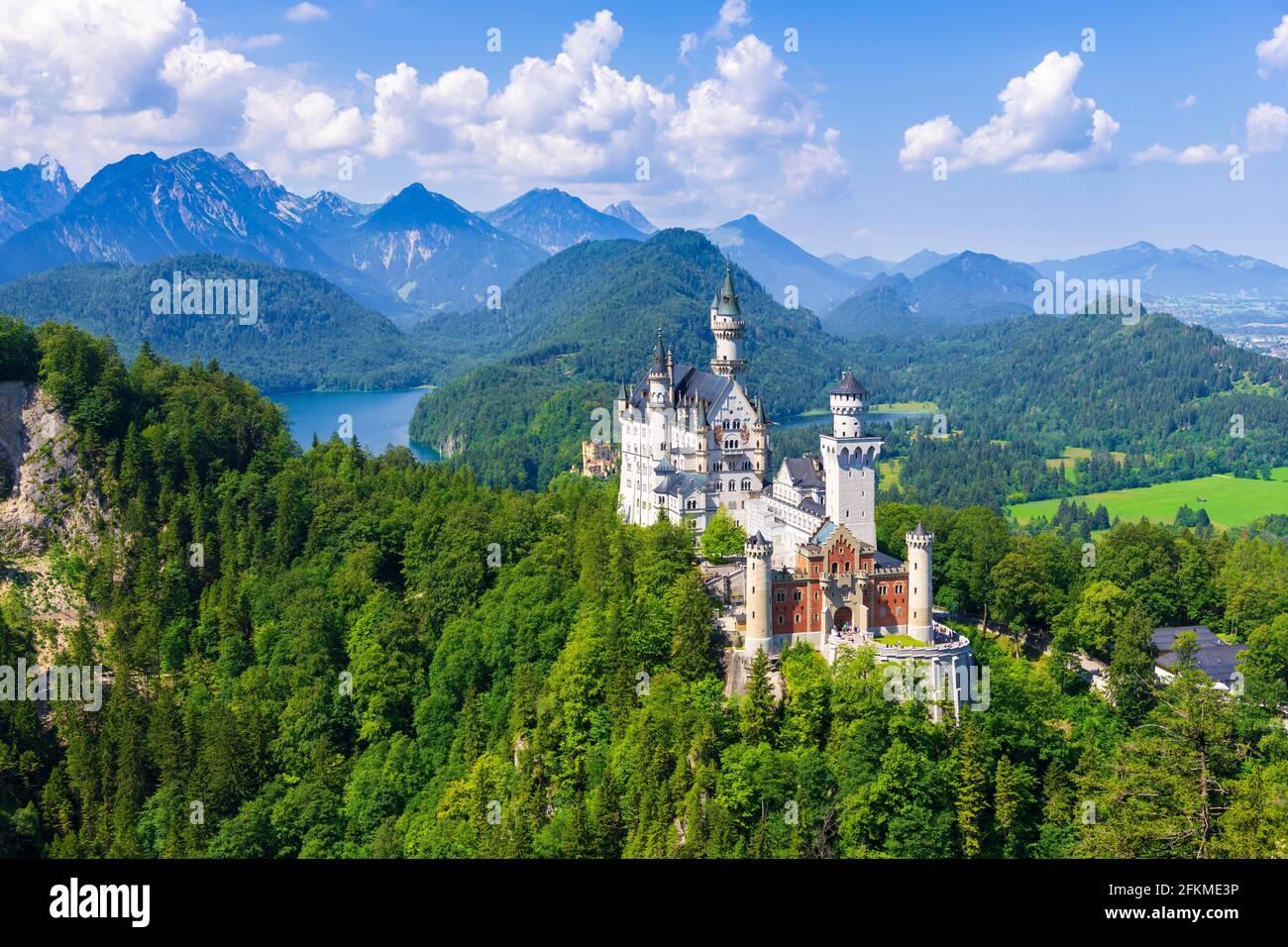 Neuschwanstein castle panoramic view hi-res stock photography and ...