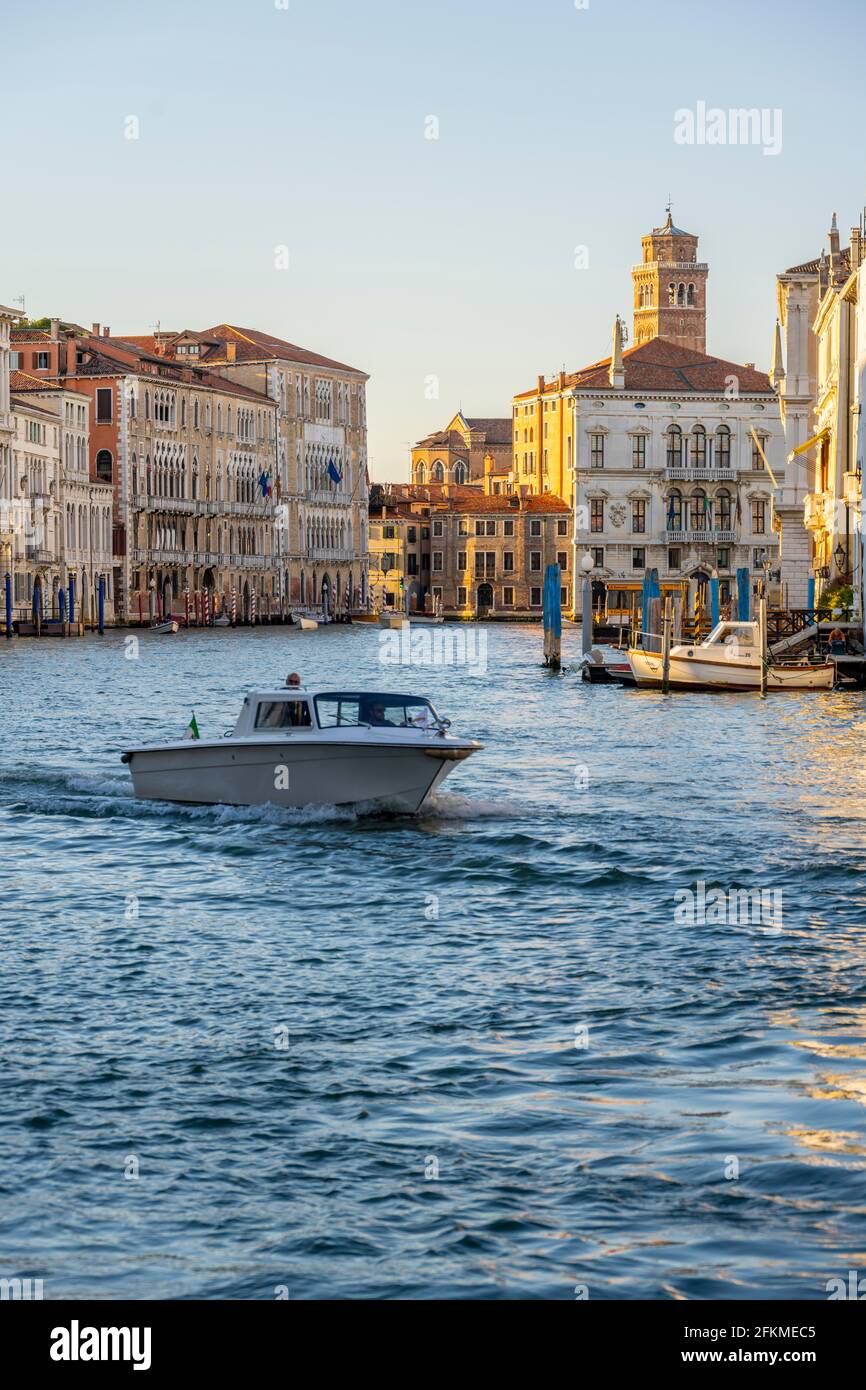 Venice italy boat motorboat hi-res stock photography and images - Alamy