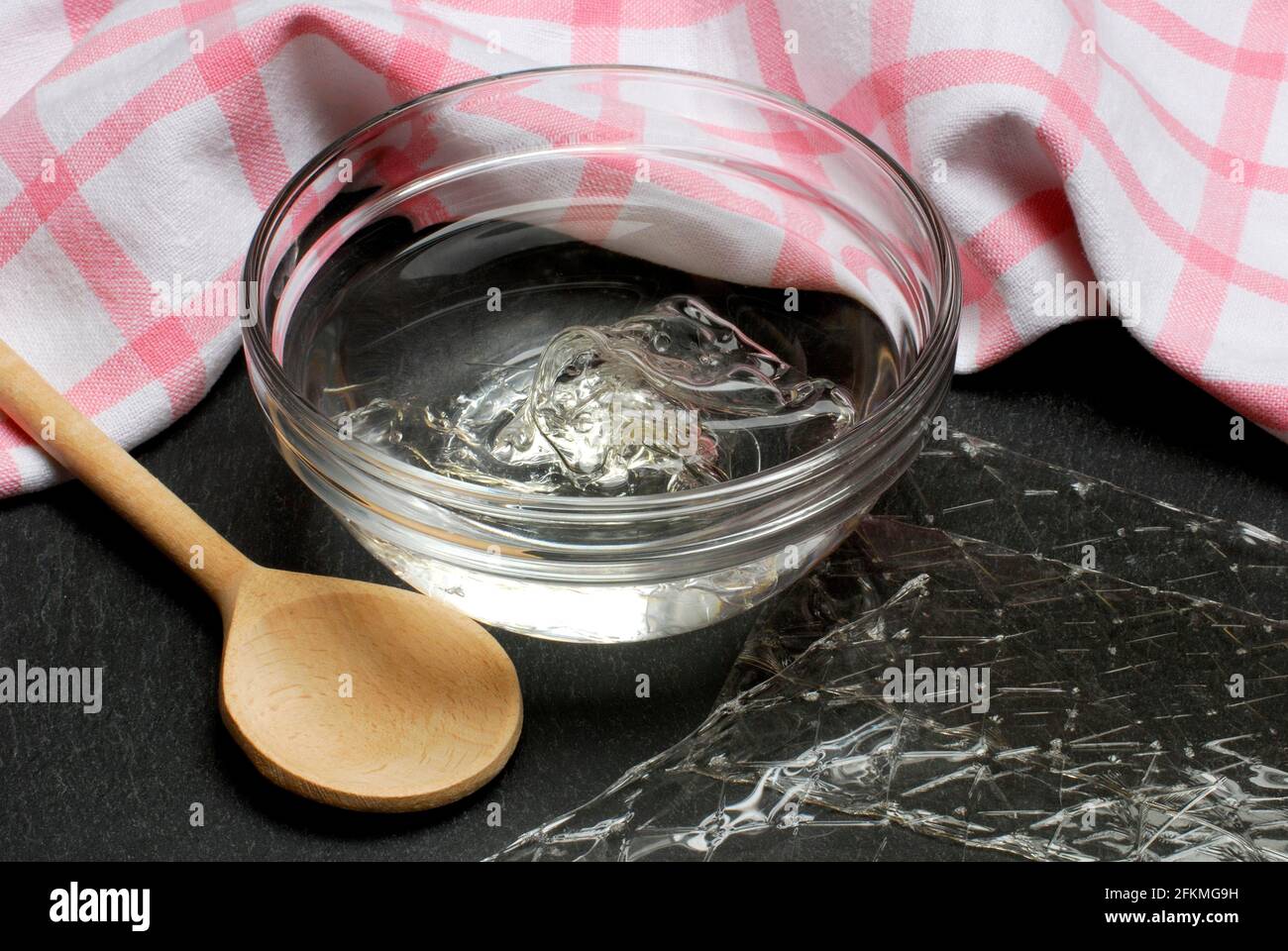 Edible gelatin hi-res stock photography and images - Alamy