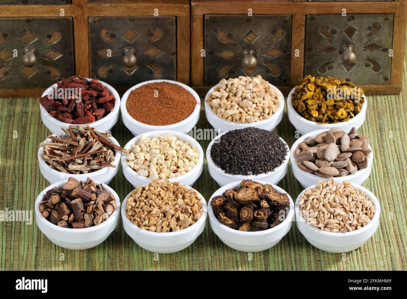 Various TCM herbs, TCM herbs Stock Photo - Alamy