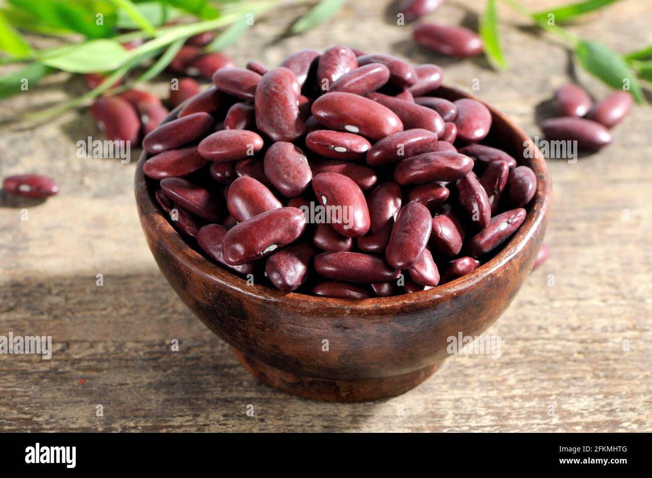 Red kidney beans, shell Stock Photo - Alamy
