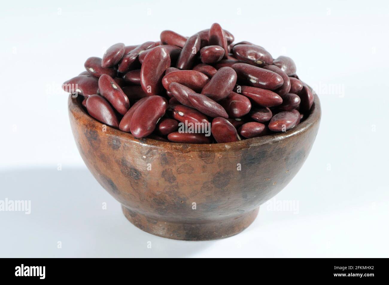 Red kidney beans, shell Stock Photo - Alamy