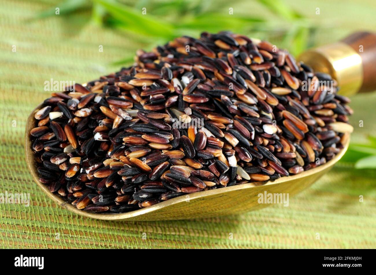 Black rice, husk Stock Photo - Alamy