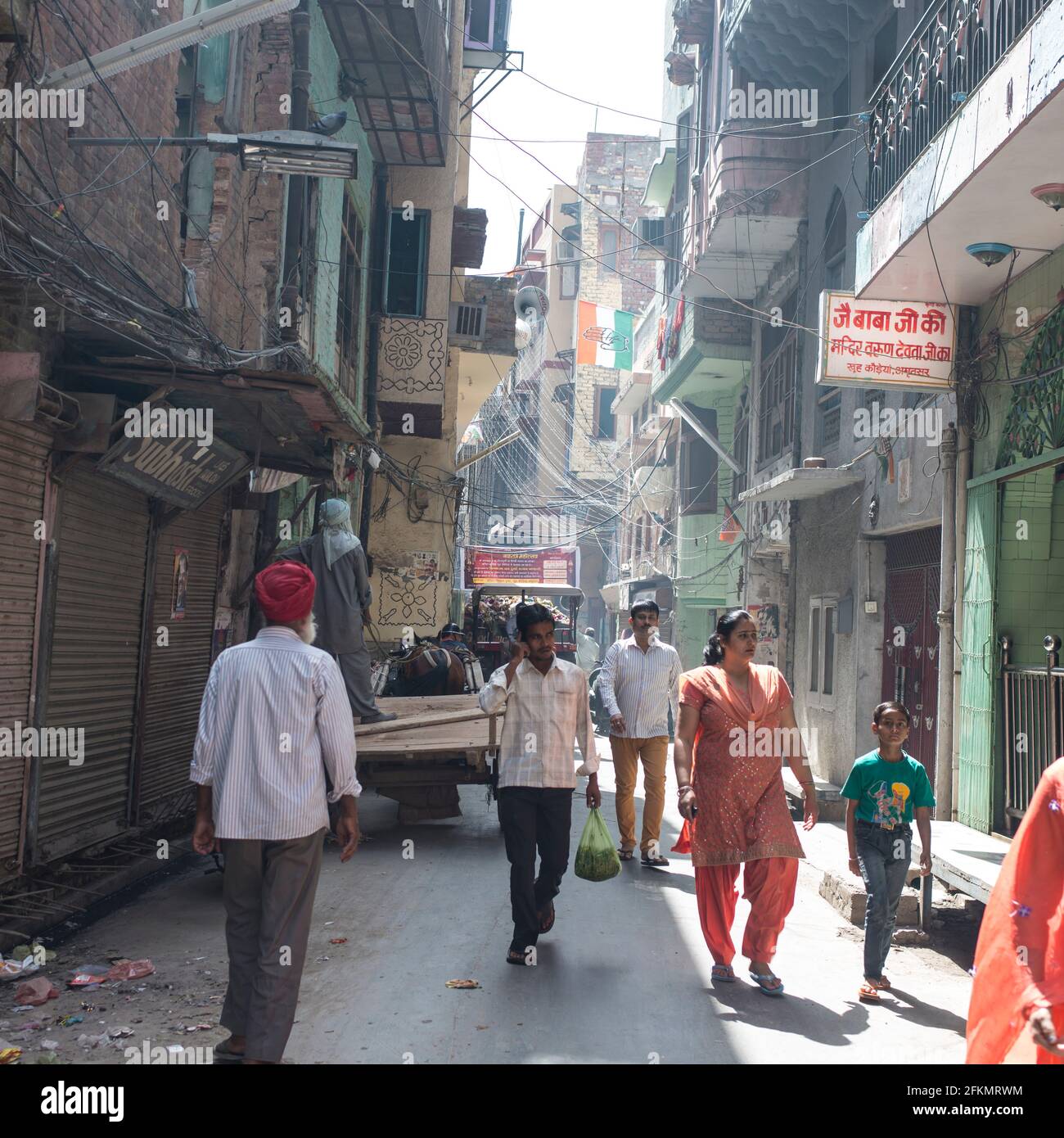 Indian backstreet hi-res stock photography and images - Alamy