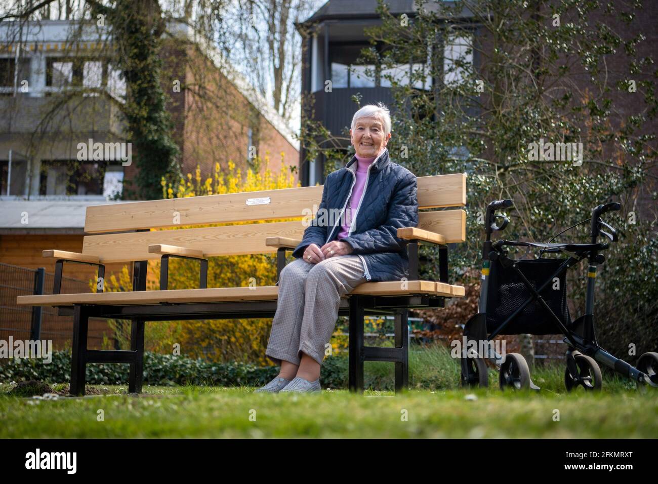 1000 benches for bremen hi-res stock photography and images - Alamy