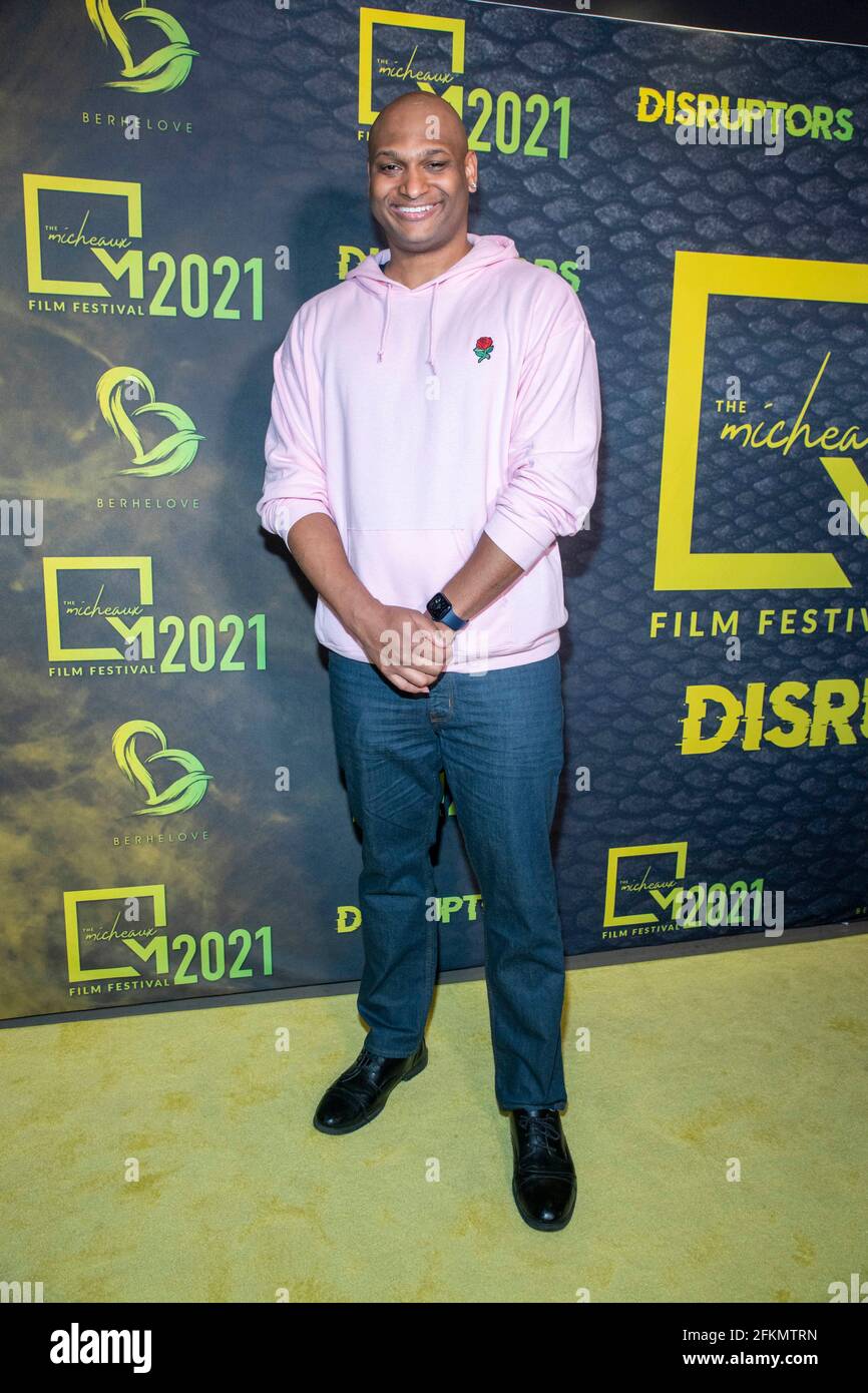 Michael simpson hi-res stock photography and images - Alamy