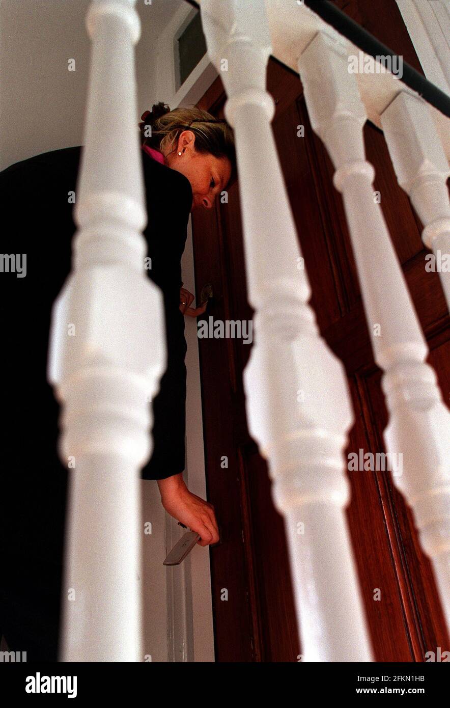 SARAH VAN DER NOOT WHO IS A BUYING AGENT OCTOBER 2000 FOR PROPERTY ...