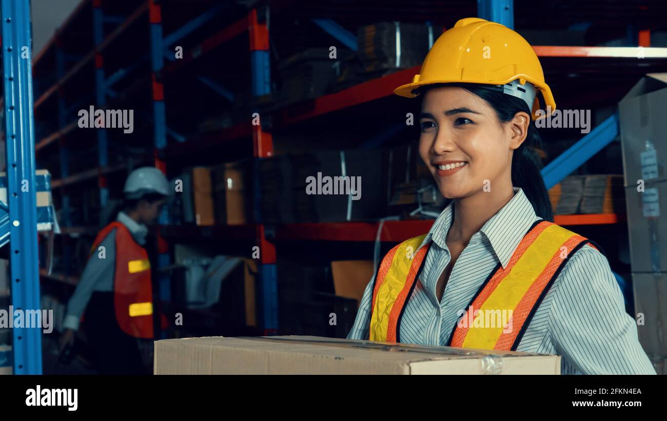 Warehouser hi-res stock photography and images - Alamy