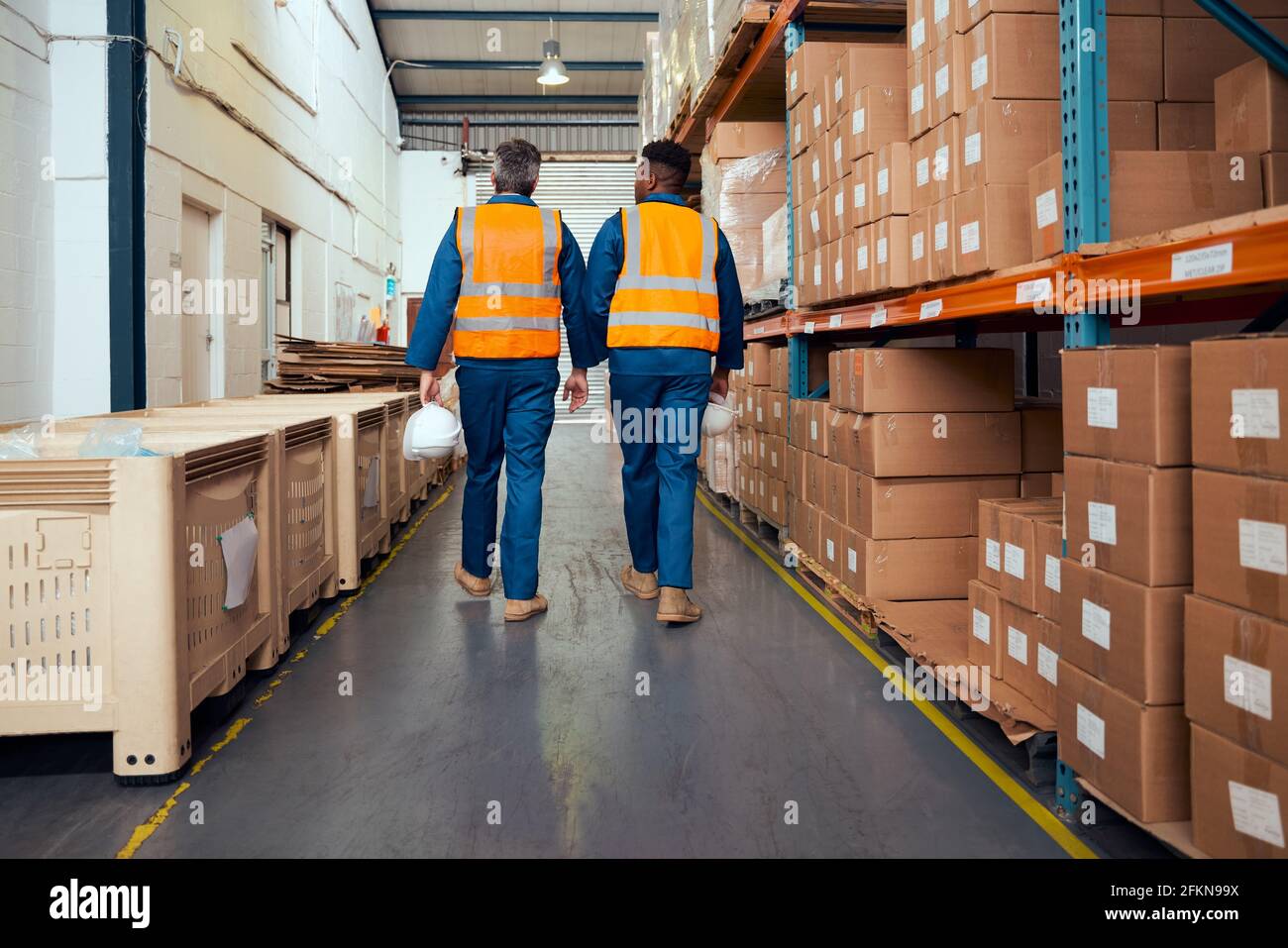 Analysing freight hi-res stock photography and images - Alamy
