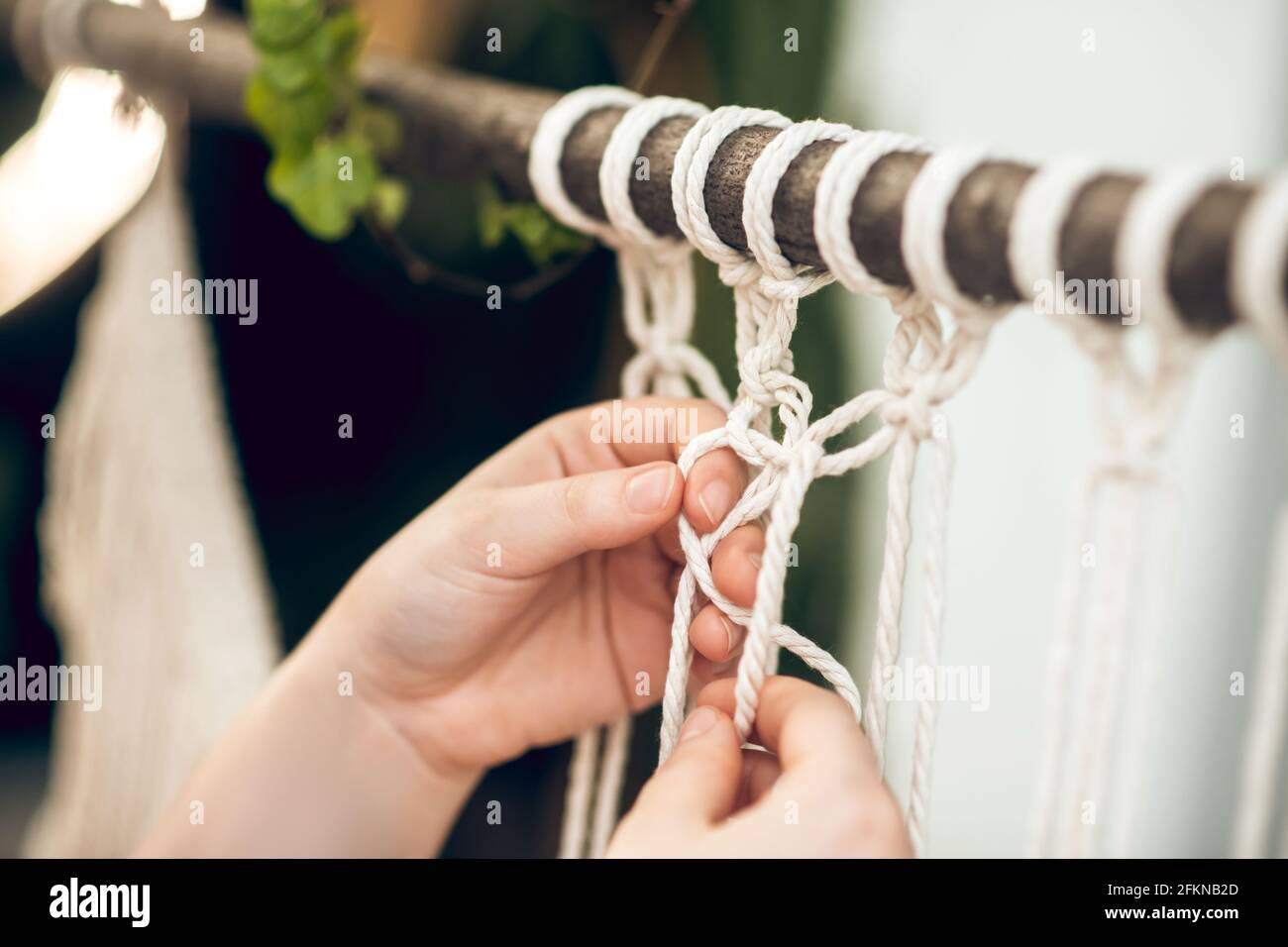 Macrame hands hi-res stock photography and images - Alamy