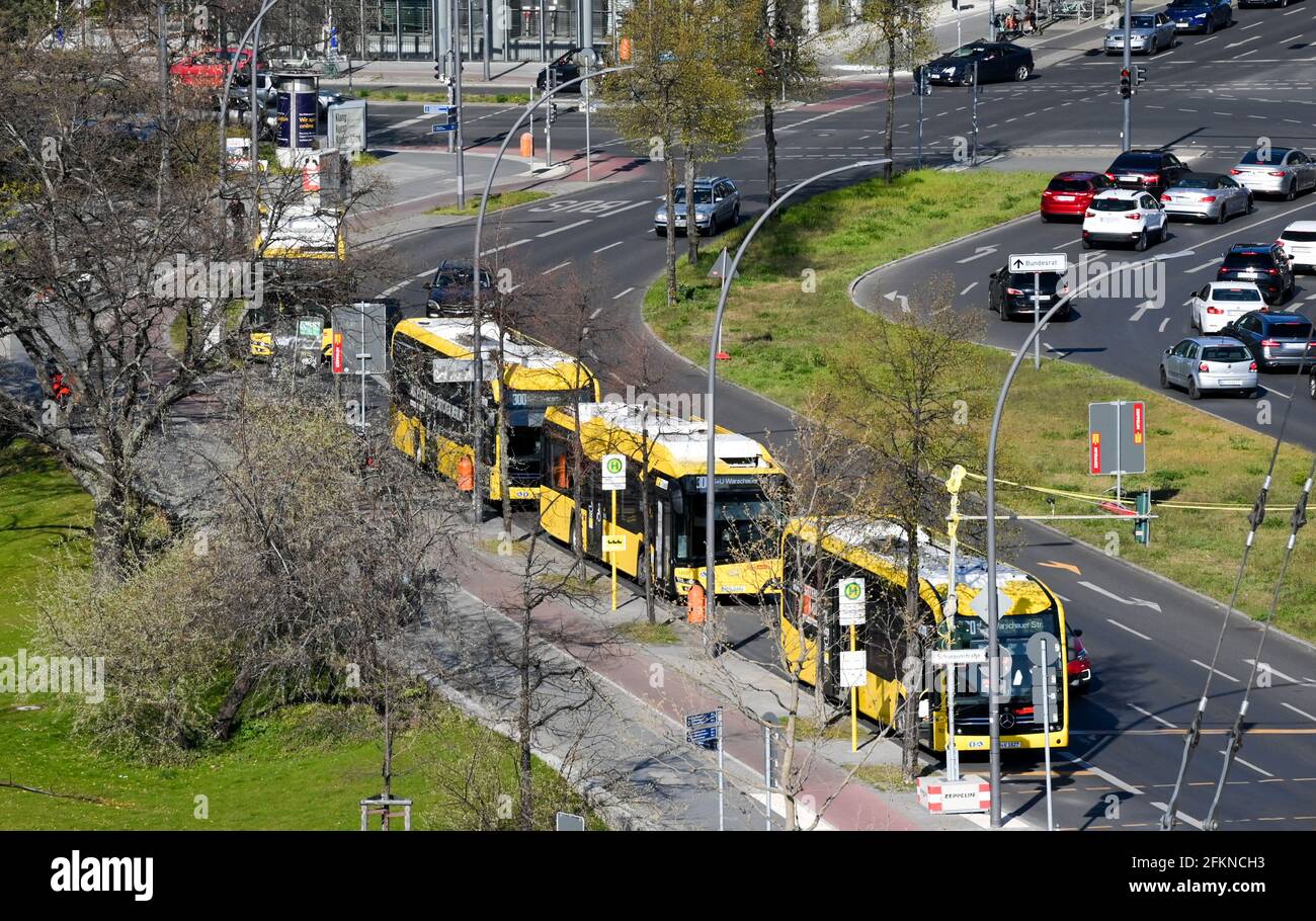 Bvg buses hi-res stock photography and images - Alamy
