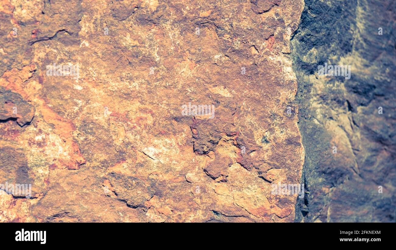 Geology rock cross section mountain hi-res stock photography and images ...