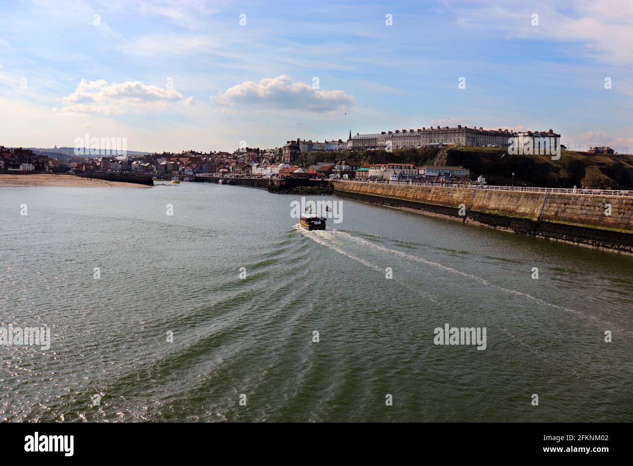 Whitby Harbour High Resolution Stock Photography and Images - Alamy