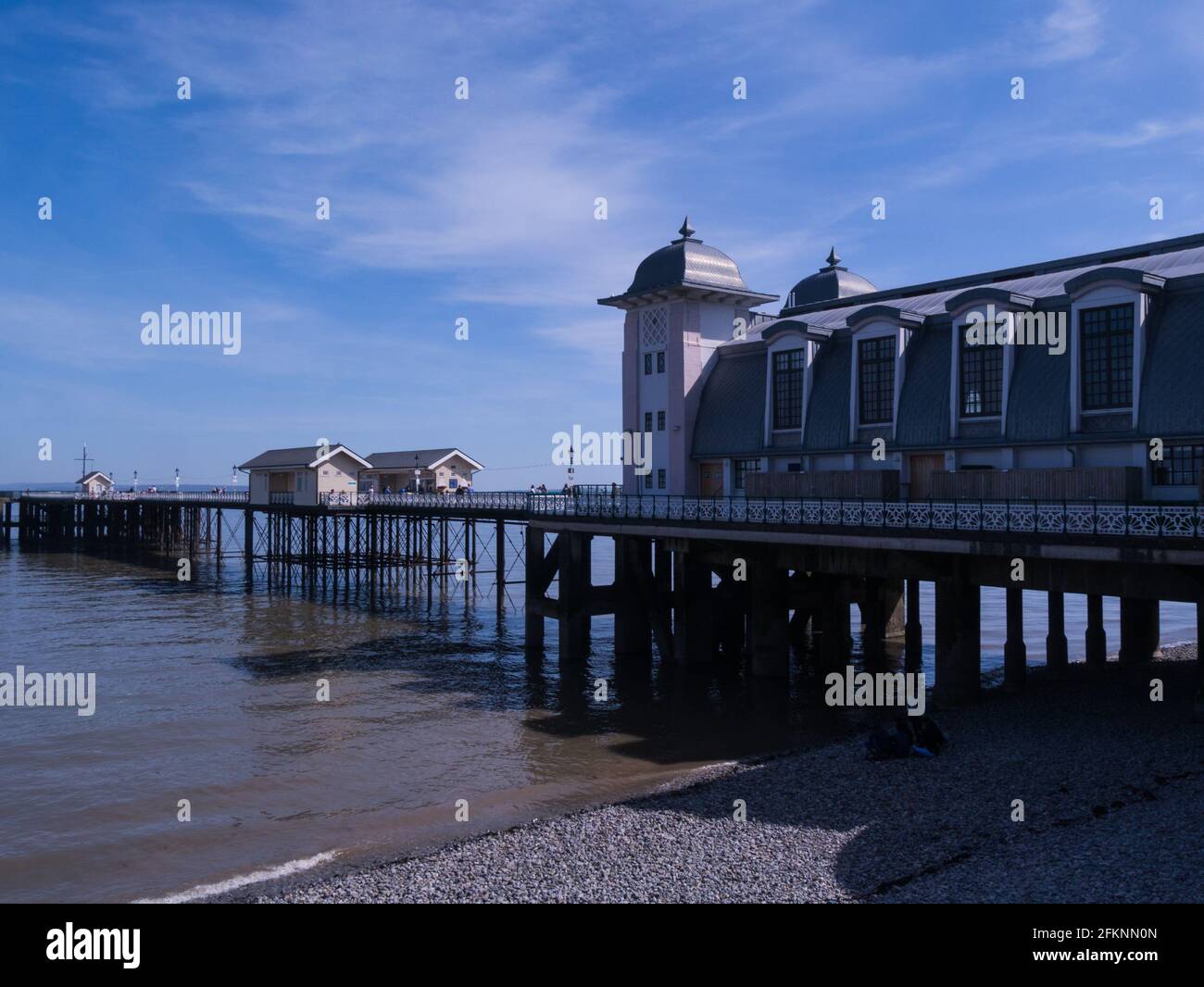 Cardiff bay beach hi-res stock photography and images - Alamy