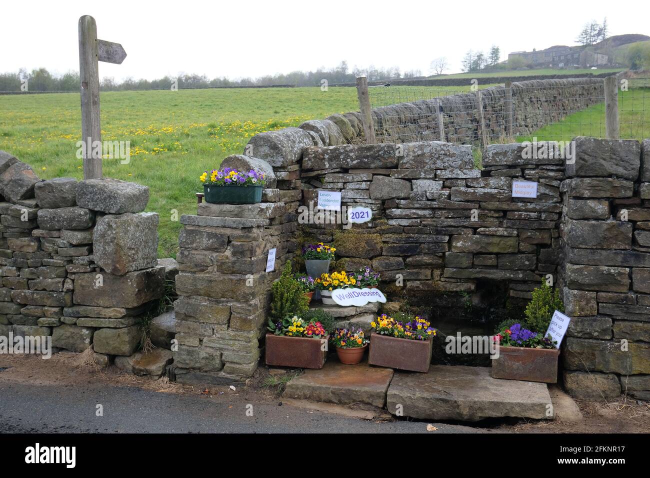Midgley yorkshire hi-res stock photography and images - Alamy