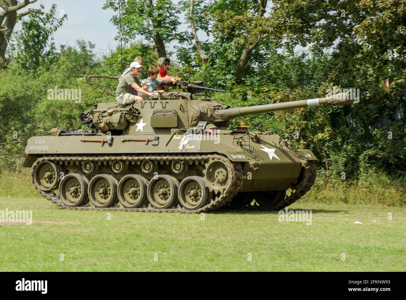 Armour tank m18 hellcat hi-res stock photography and images - Alamy