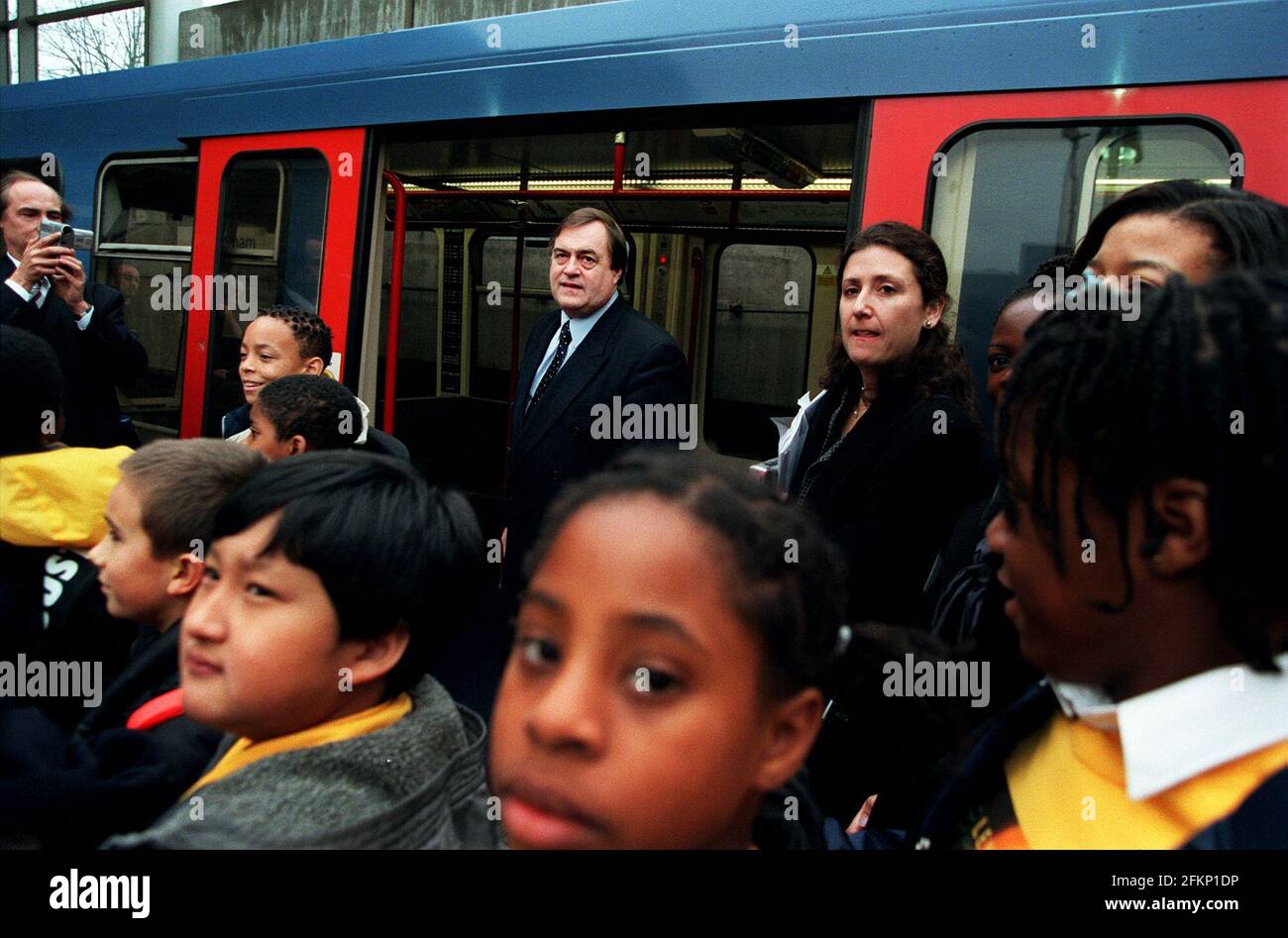 THE DPM JOHN PRESCOTT MP NOVEMBER 1999OPENS LEWISHAM DOCKLAND LIGHT ...
