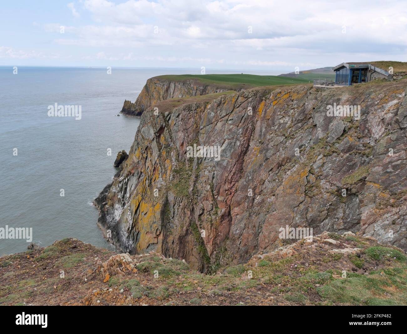 Mull galloway cliffs cafe hi-res stock photography and images - Alamy
