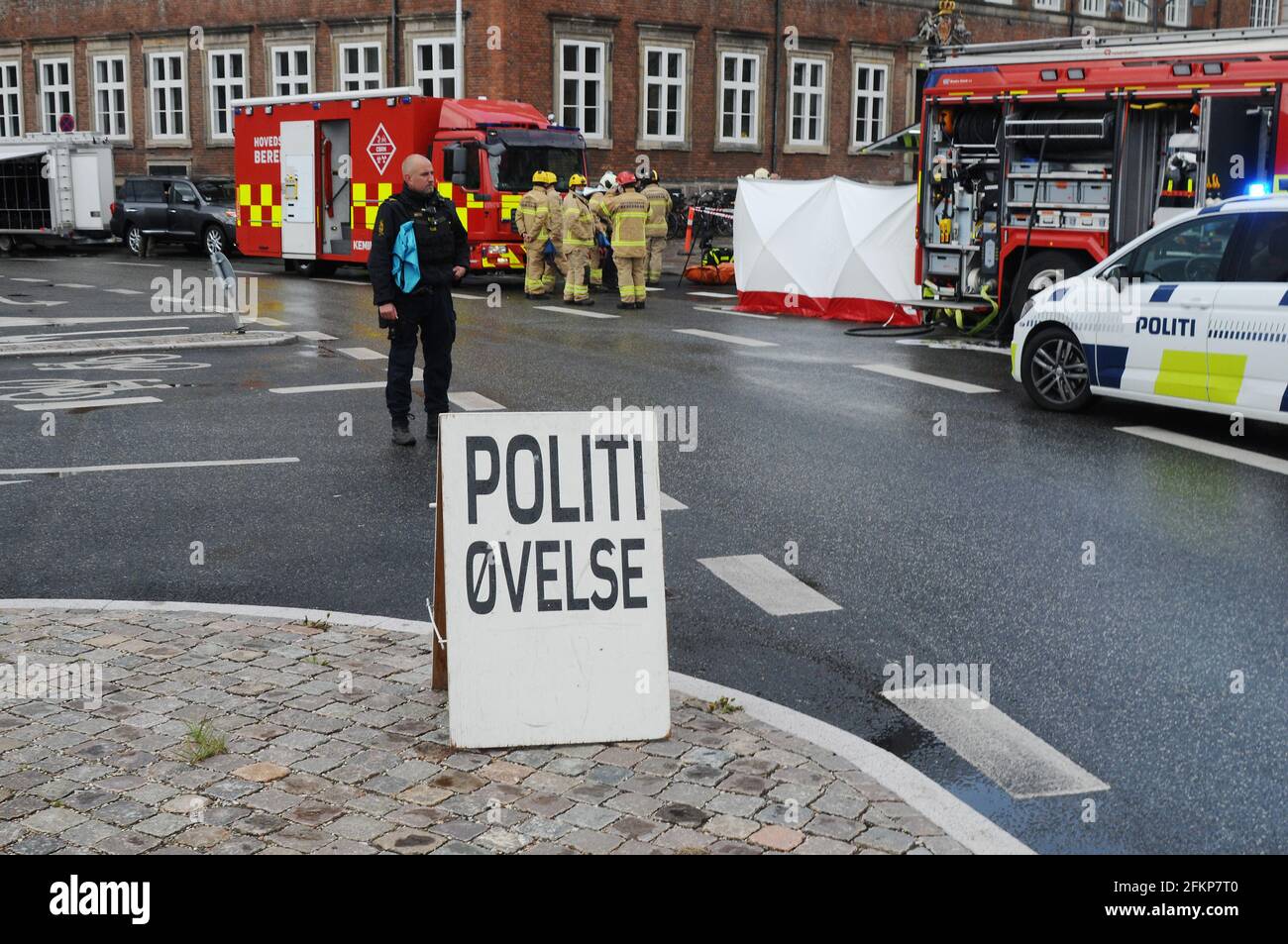Police rounte safety exericies hi-res stock photography and images - Alamy