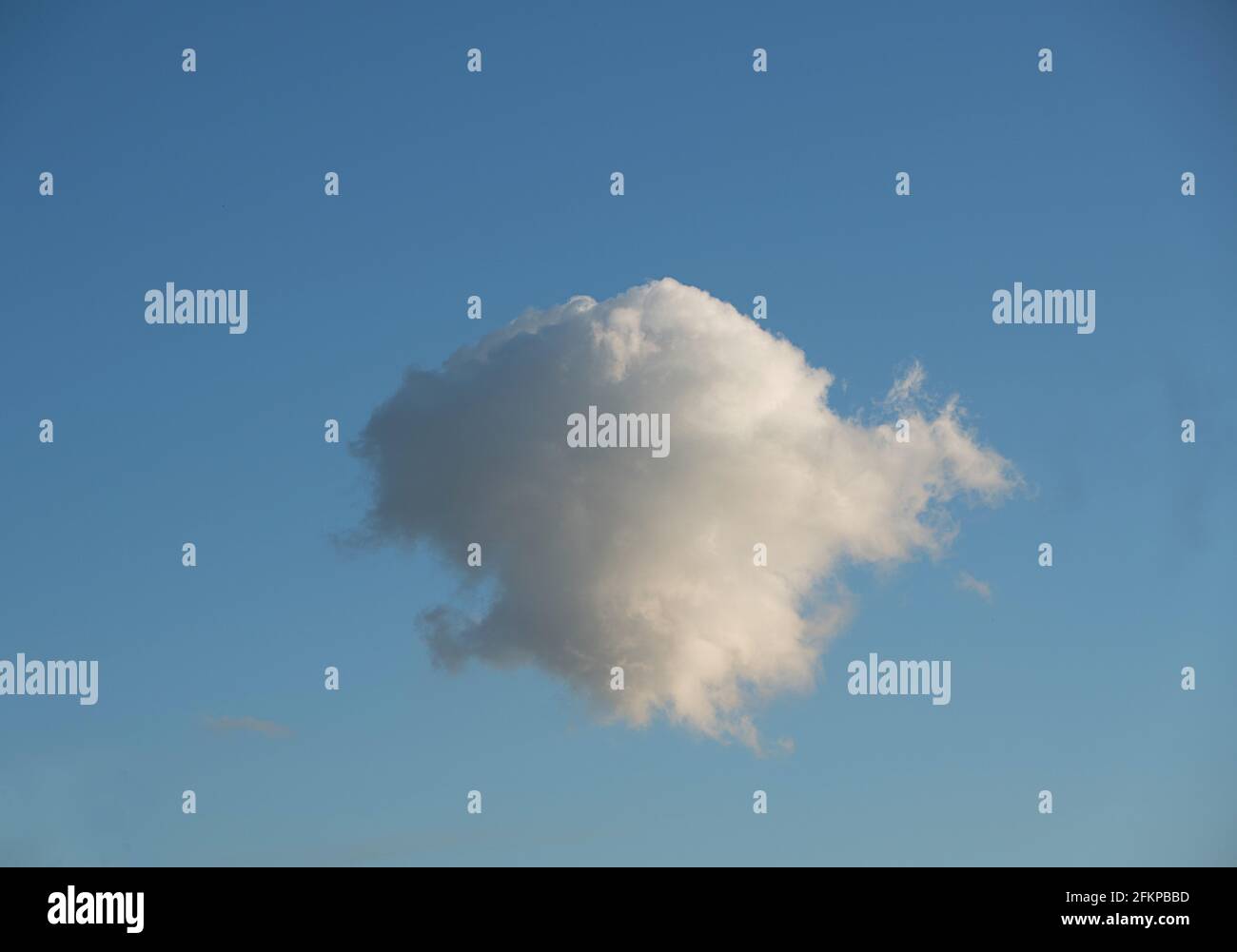 Lonely cloud hi-res stock photography and images - Alamy