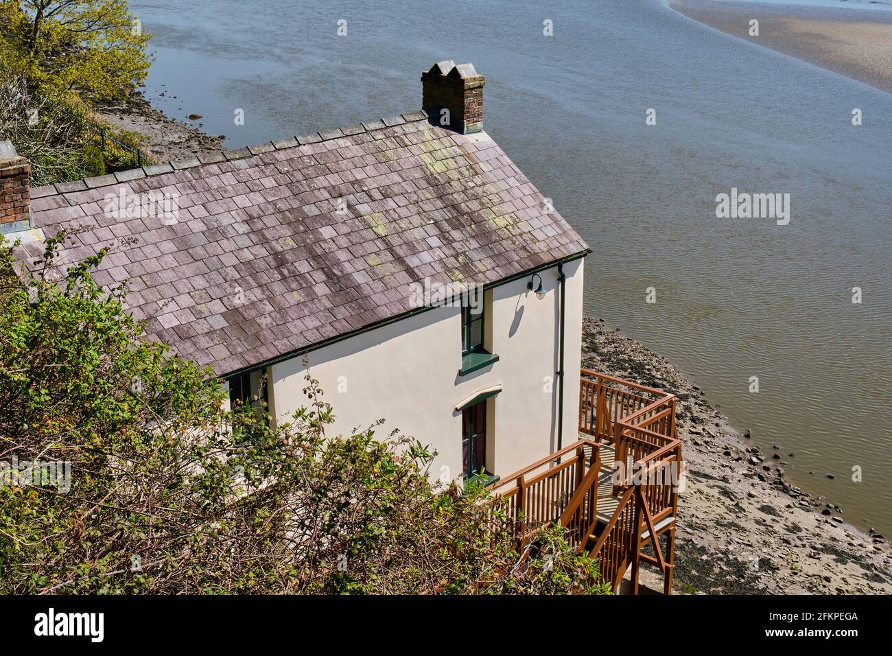 Literary boathouse hi-res stock photography and images - Alamy